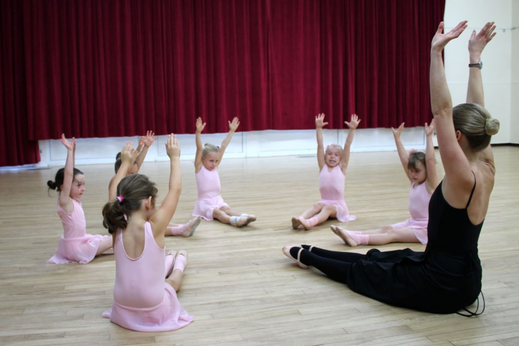 Primary Ballet Photo’s – Autumn Term 2014 | Surrey Dance School