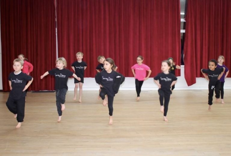 Surrey Dance School | Ballet & Modern Dance Classes